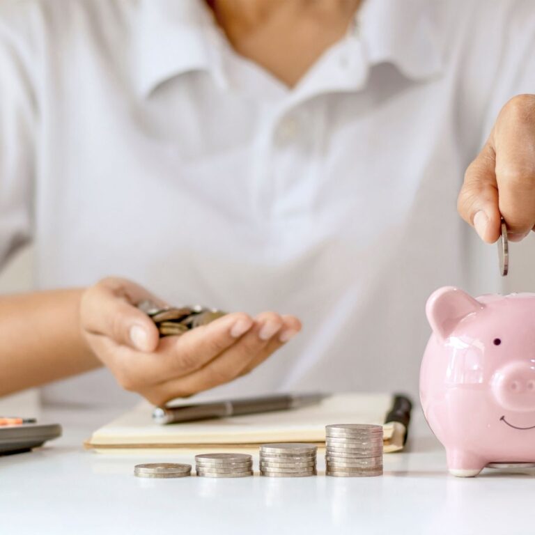 How to Get Rich: Simple Steps to Wealth - The Million Dollar Mama