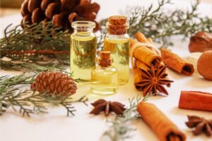 10 Essential Oil Blends That Smell Just Like Christmas!