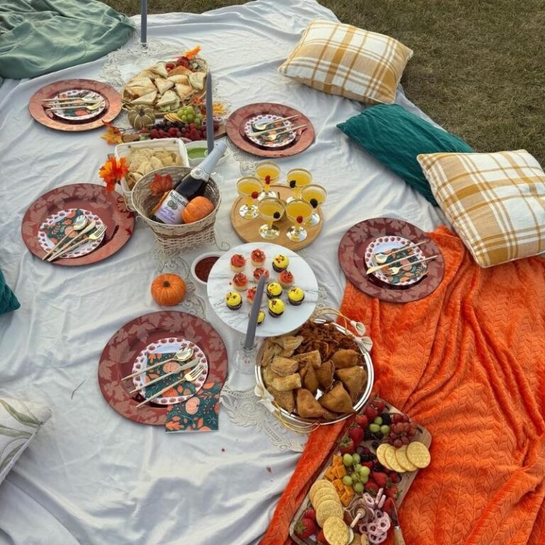 15 Picnic Essentials for this Spring
