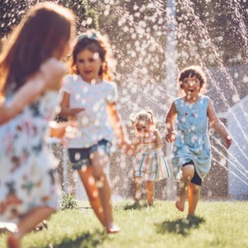 20 Amazing Backyard Obstacle Courses For Toddlers