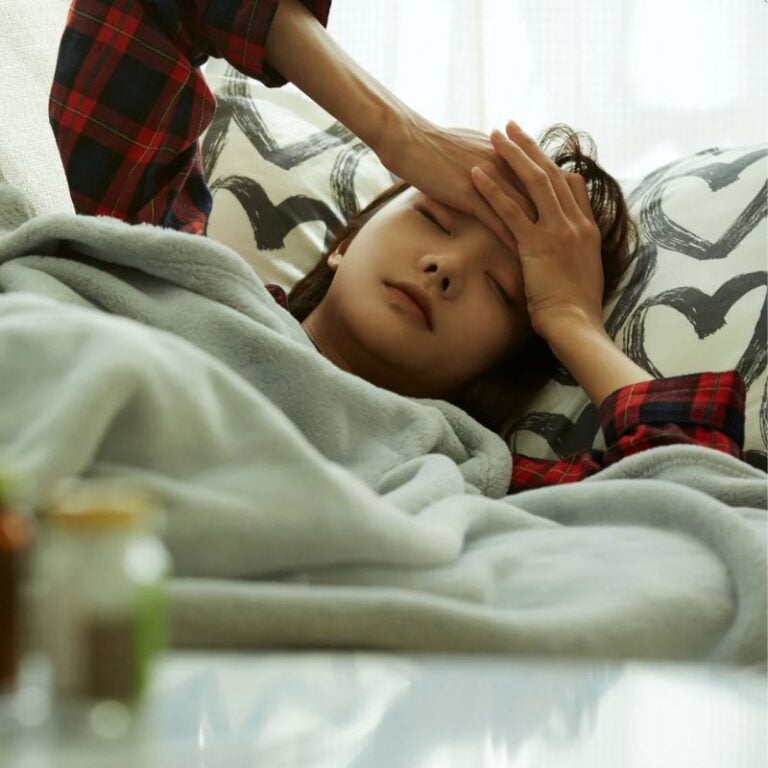 5 Reasons You Feel Tired Even After a Full Night's Sleep